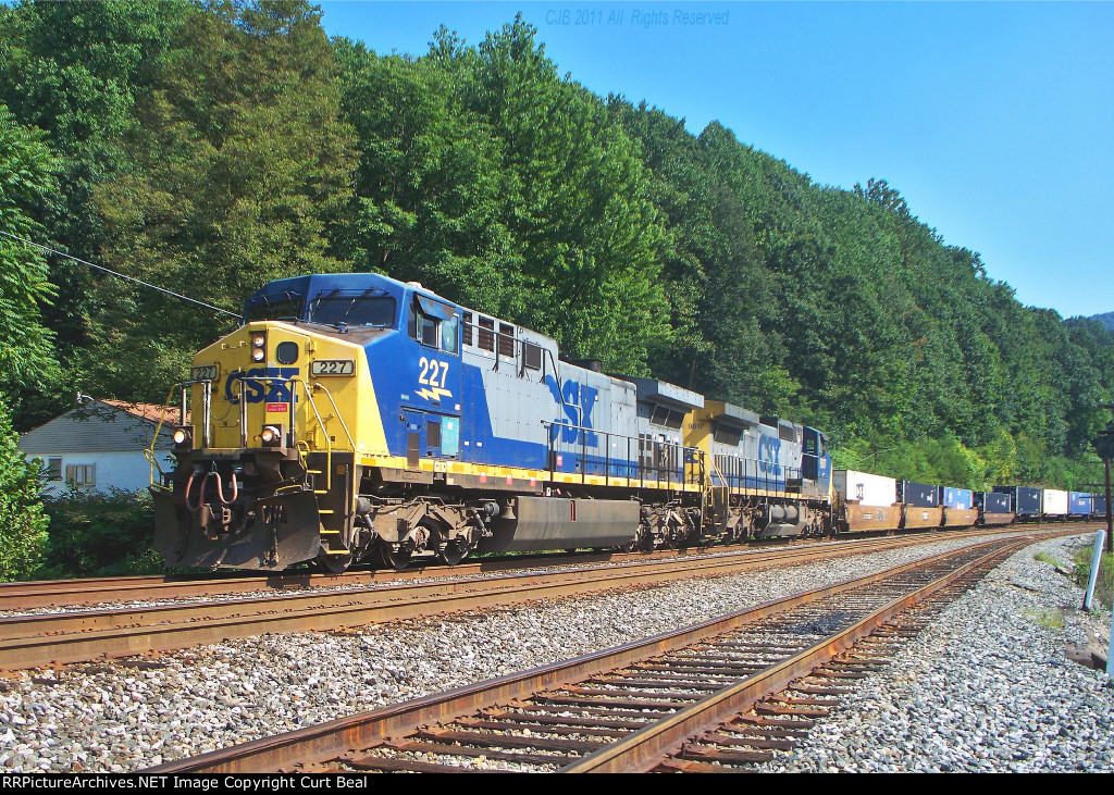 CSX 227 and 9017